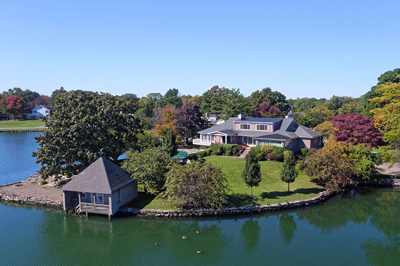Believe It or Not, This $4 Million Mamaroneck Home Was Owned By Robert ...