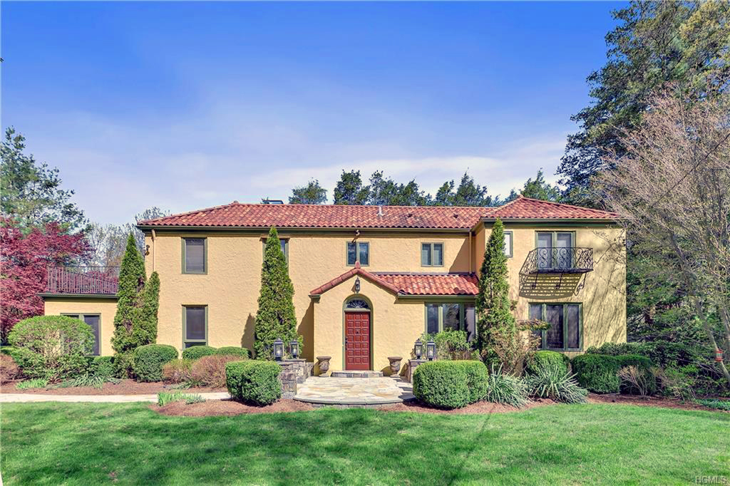 Live ‘la Vida Westchester’ in This Spanish Styled Rye Brook Villa