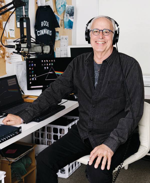 DJ Jimmy Fink on Radio in Westchester With 107.1 The Peak